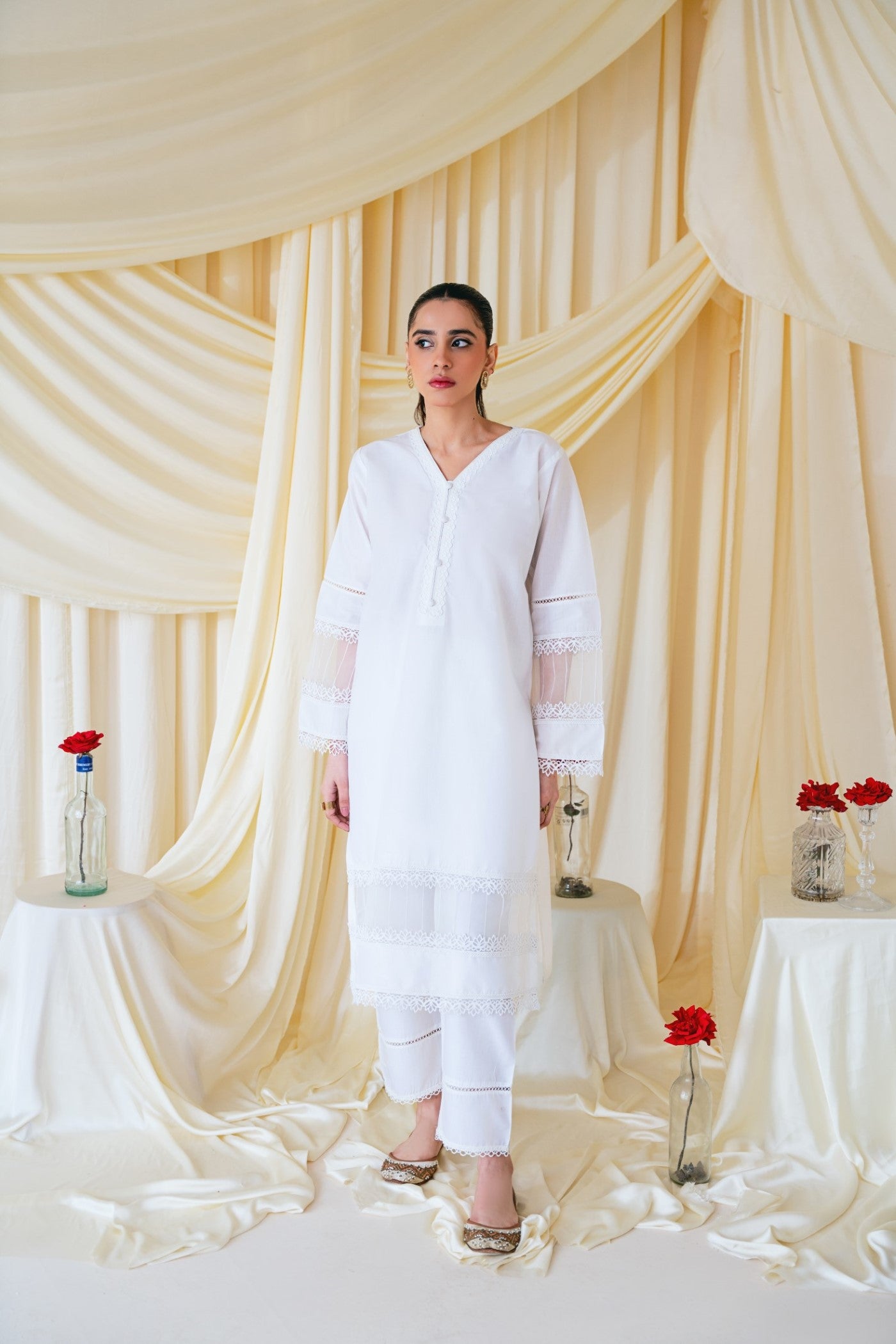 ZAINA-White – Arsh Apparel